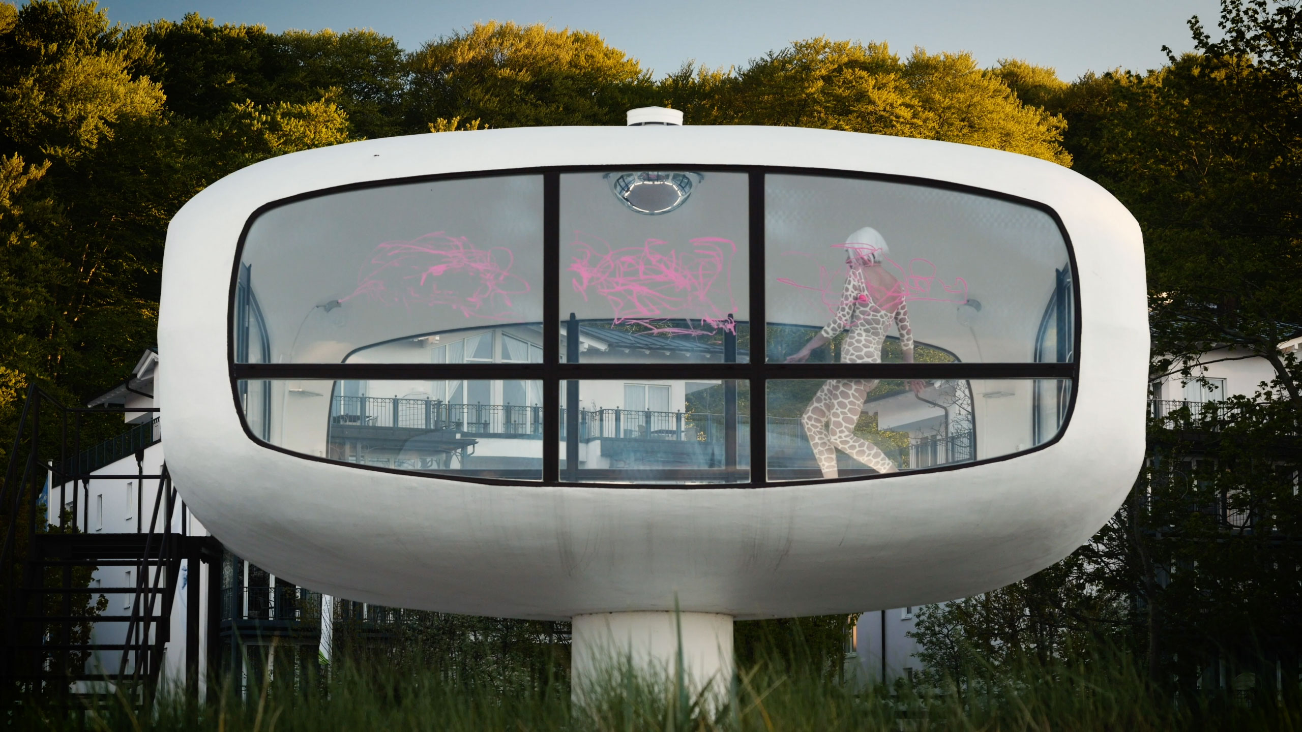 IDLE – STEFAN HURTIG